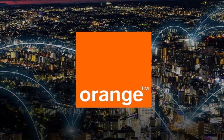 Orange annonce la vente d'une partie de ses réseaux fibre et mobile