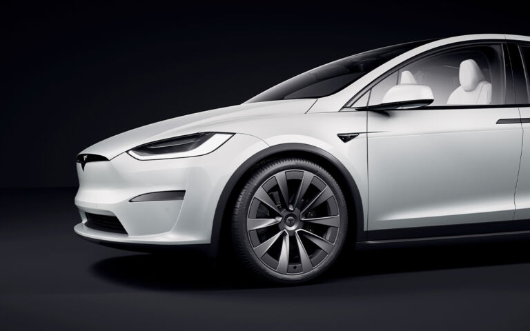 Tesla Model X : prix, autonomie, performances, tout savoir sur la ...